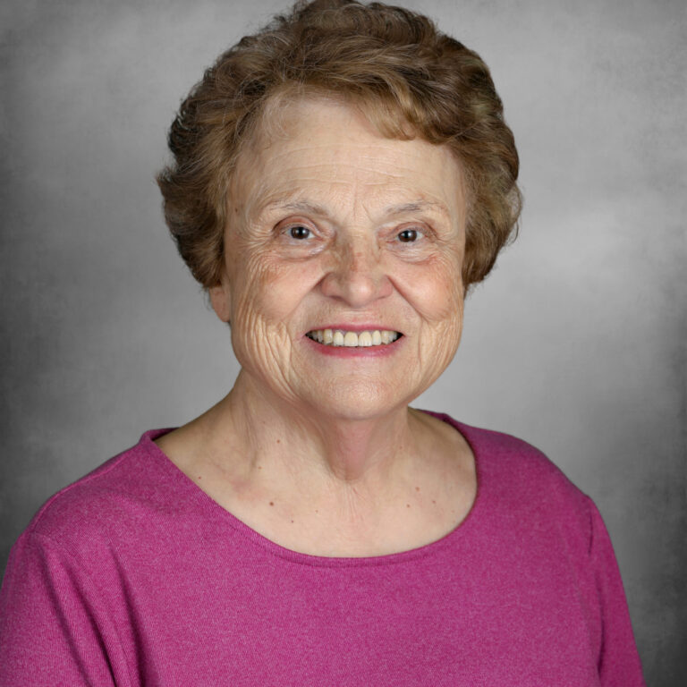 Faculty & Staff | Holy Trinity Schoool | Wallingford, CT